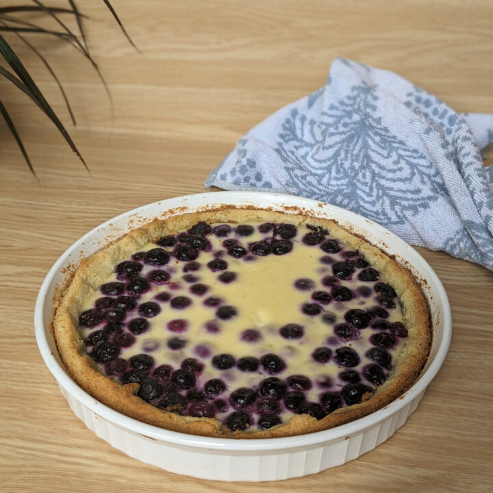 How to Make Finnish Blueberry Pie (Mustikkapiirakka) - Sisu Homemaker