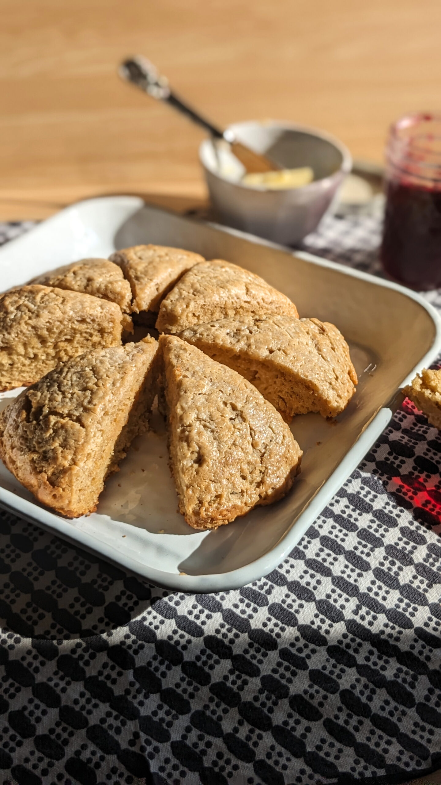 Easy Rye Scones Recipe (Tall & Flaky!) - Sisu Homemaker