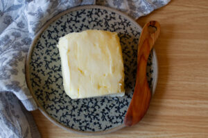 Fermented Butter (Cultured Butter) Recipe - Sisu Homemaker